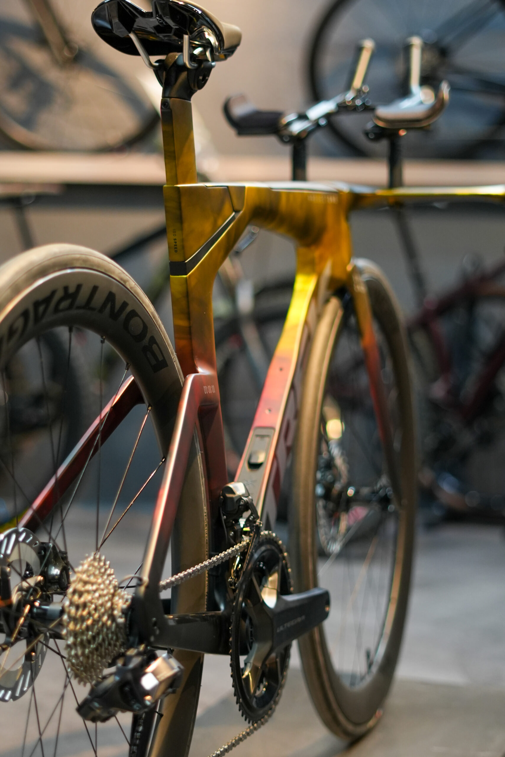 TREK Speed Concept SLR 7 ICON / Real Smoke – Campfire | TREK正規販売店 - bikeport二子玉川店